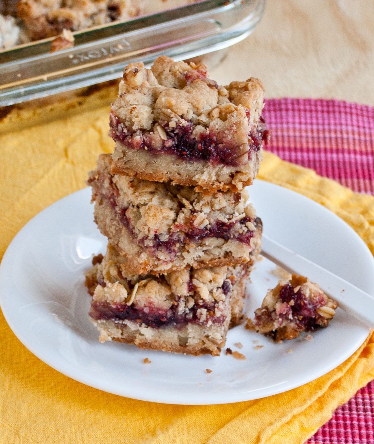 Old World Raspberry Bars | Neighborfoodblog.com