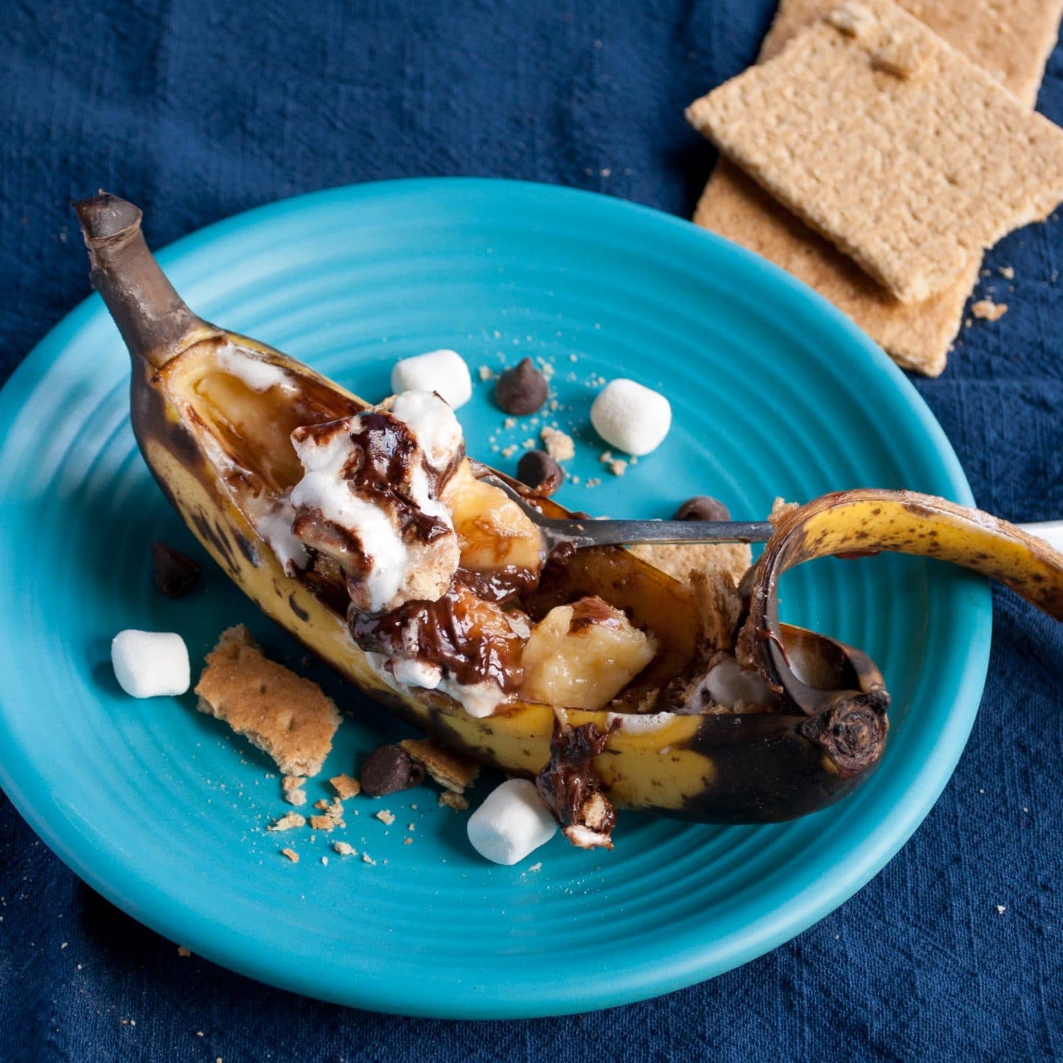 Grilled S'more Banana Packets | Neighborfoodblog.com