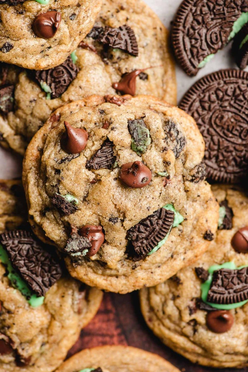 Mint Oreos Chocolate Chip Cookies - 30 min recipe. No-chill dough.
