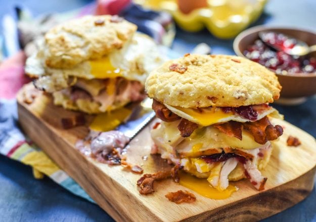 Leftover Turkey, Bacon, and Egg Breakfast Sandwich | NeighborFood