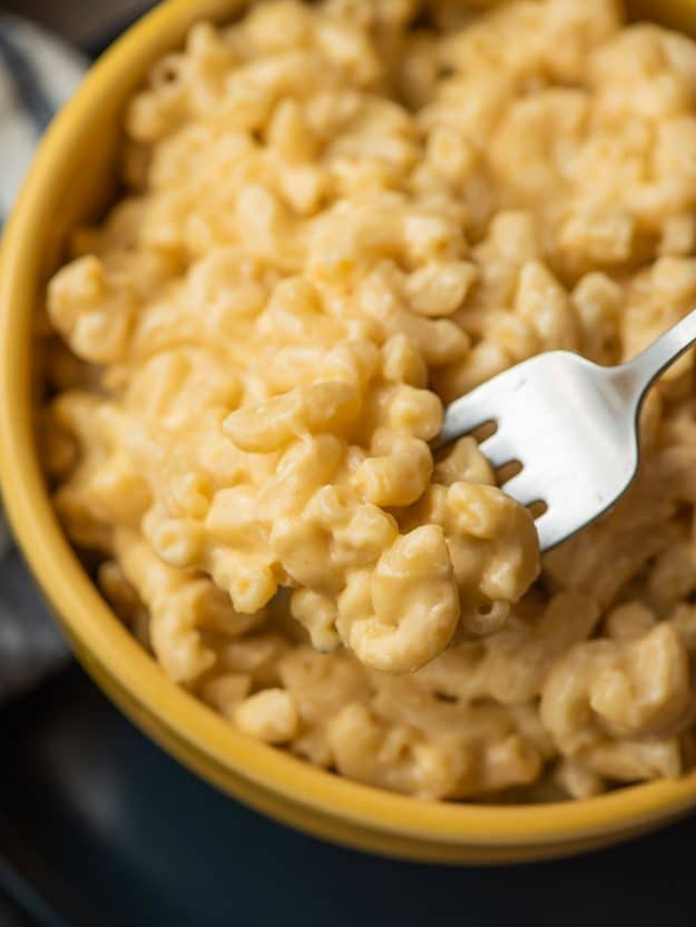 The BEST Creamy Mac and Cheese Recipe | NeighborFood