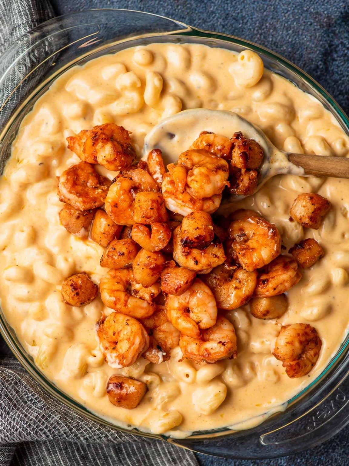 Seafood Mac and Cheese - NeighborFood