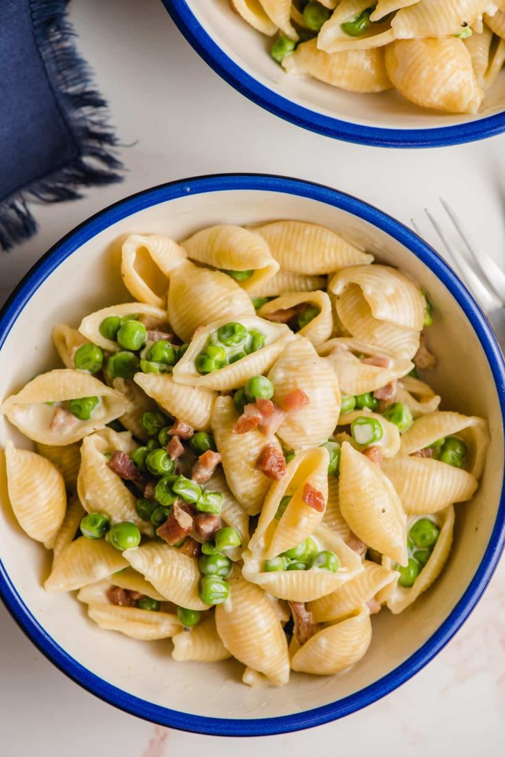Simple Creamy Pasta with Peas Recipe | NeighborFood