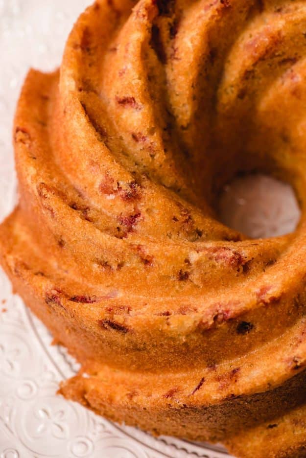 Strawberry Bundt Cake With Strawberry Glaze Neighborfood