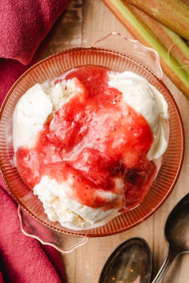 Strawberry Rhubarb Compote - NeighborFood